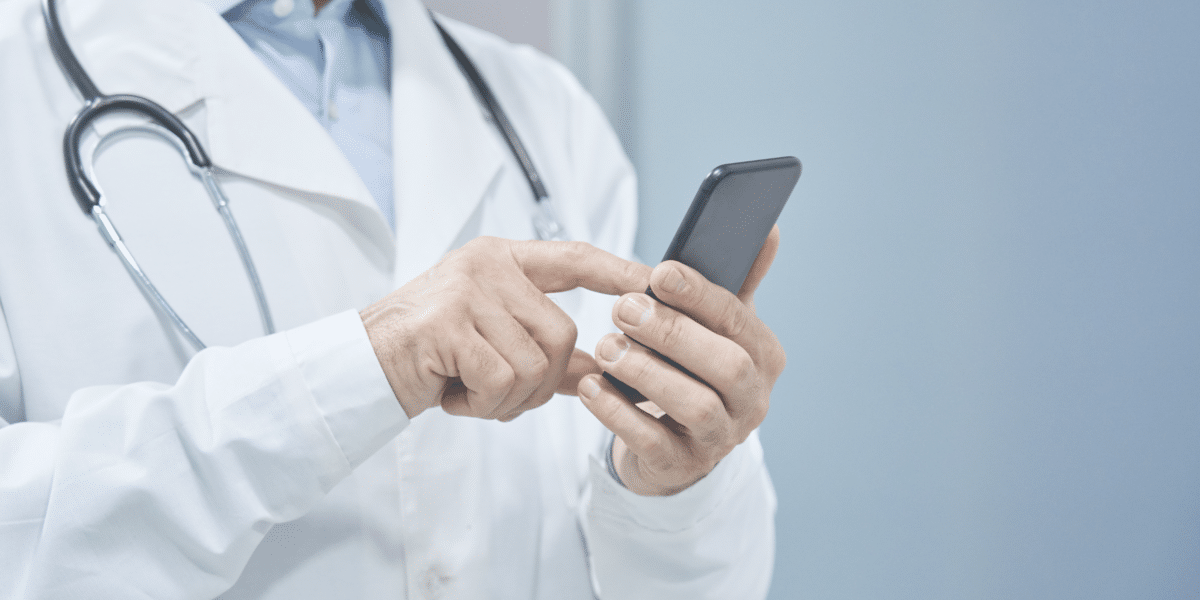 Texting patient information is allowed when staff chat